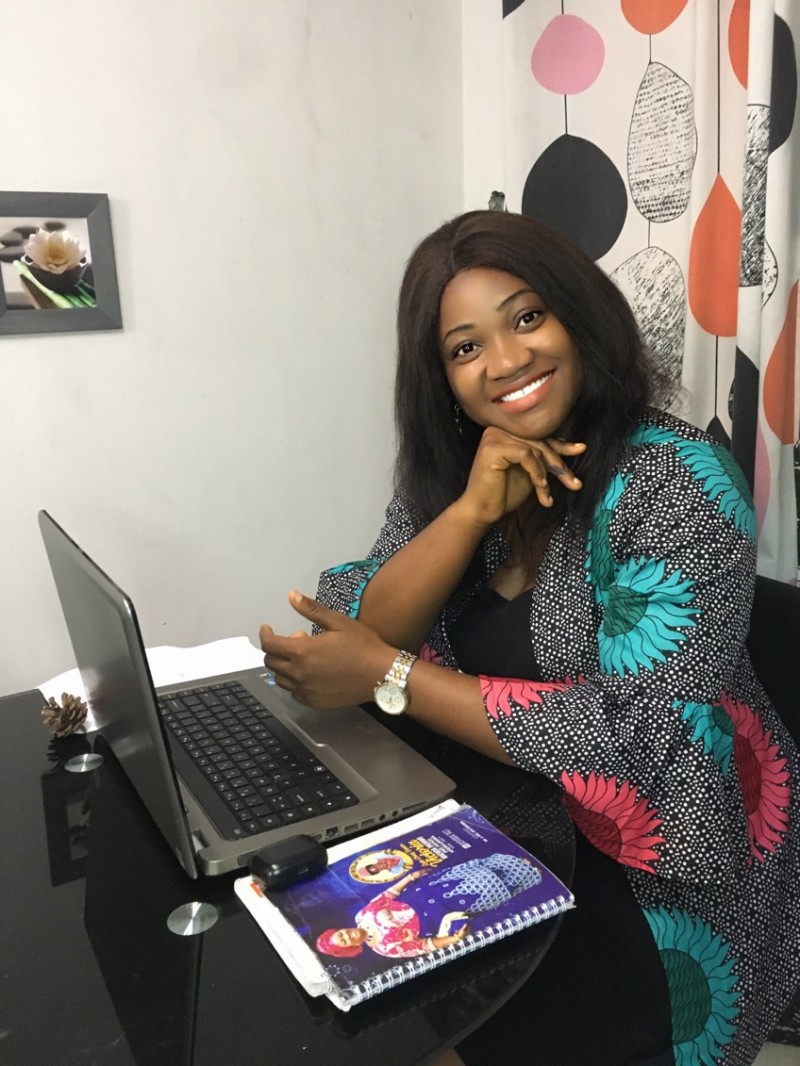 DIGITAL HOUSEWIFE 1 on Selar