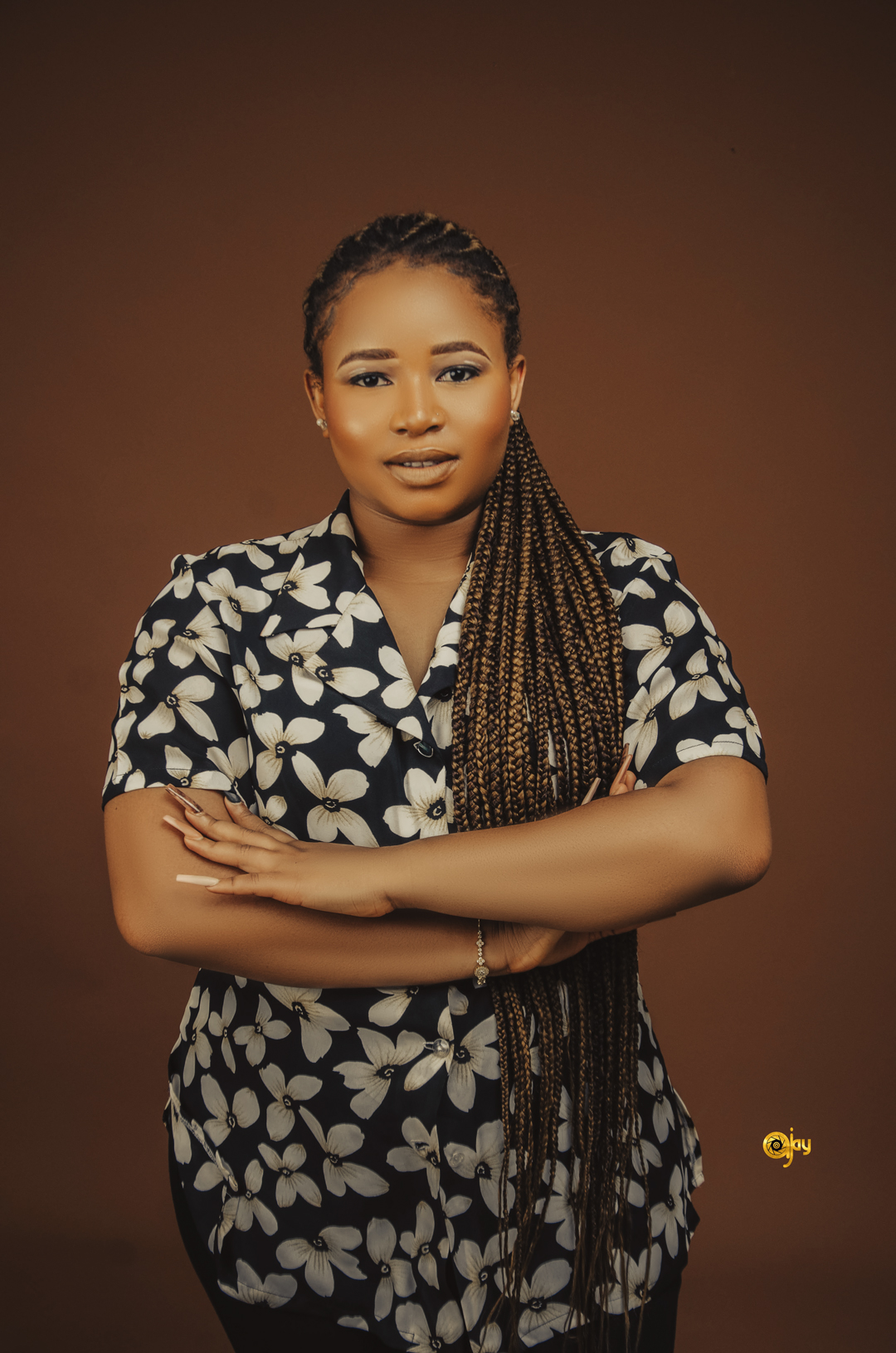 Show Love to ORIA on Selar - Selar