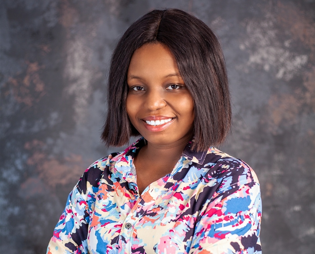 Sandy Amponsah on Selar