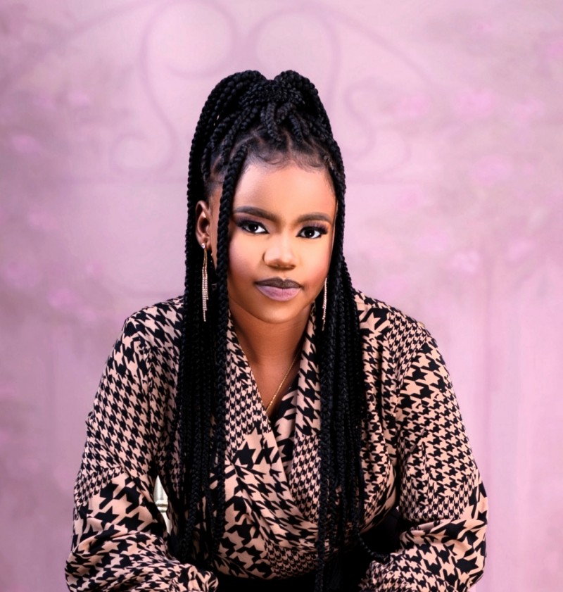 Stephanie Williams on Selar