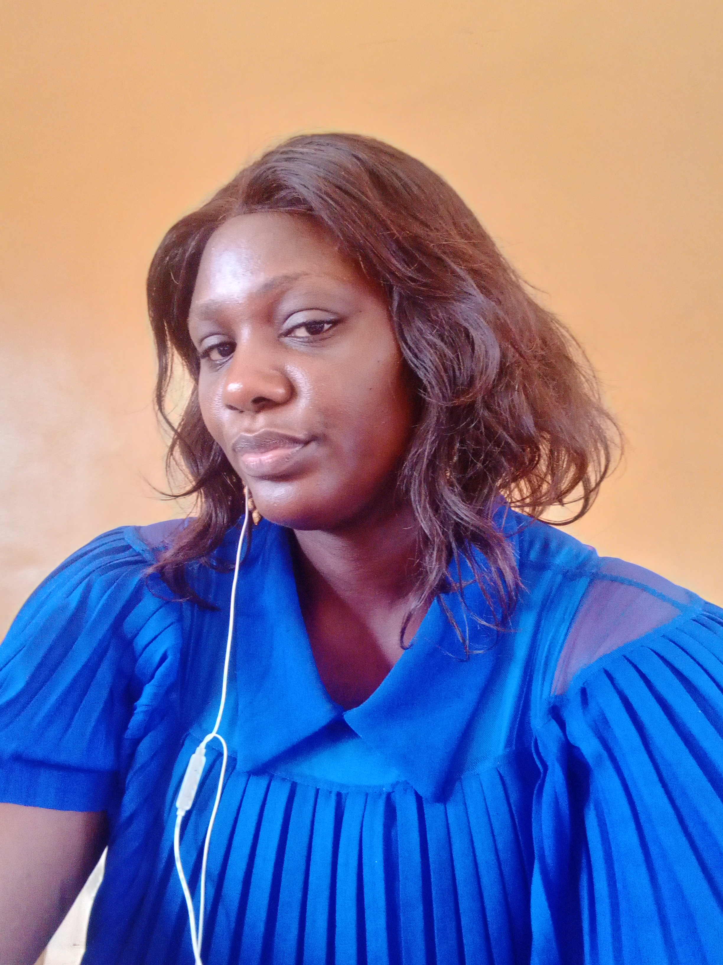 Akinnurun omodara on Selar
