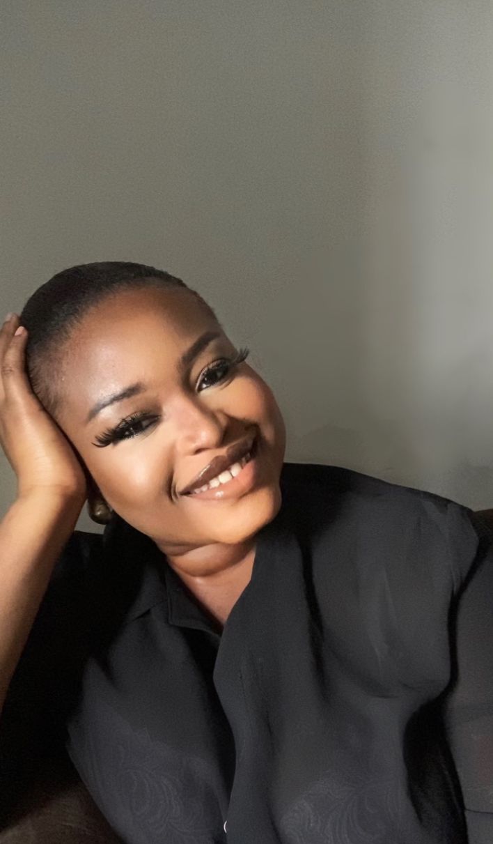 Amanda zakari on Selar