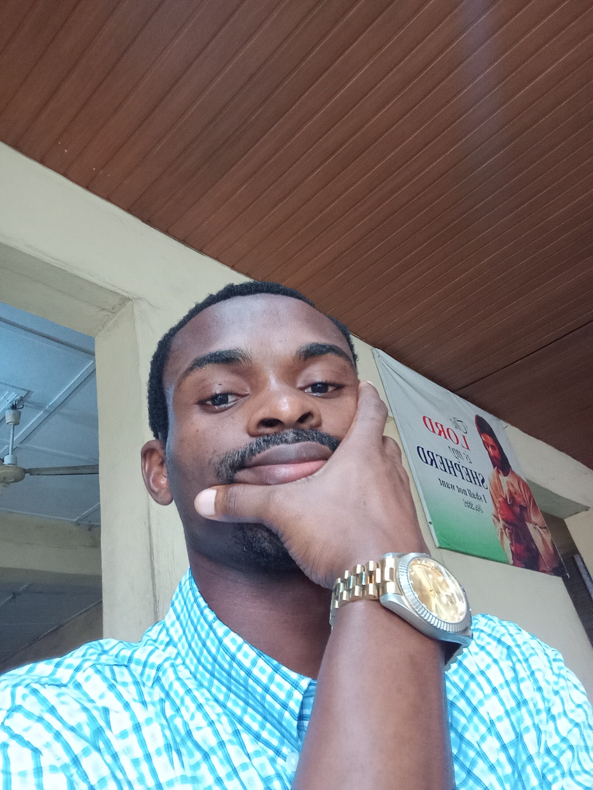 Angus Aghabunoria on Selar