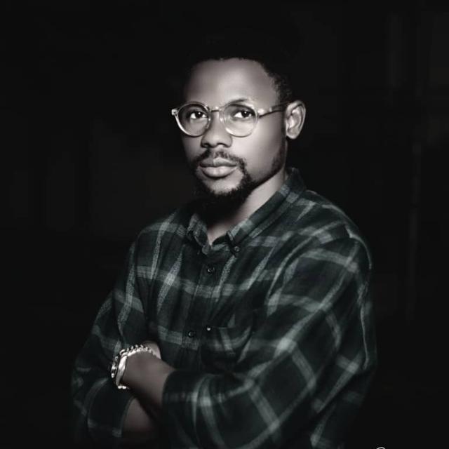 Damsa chris on Selar