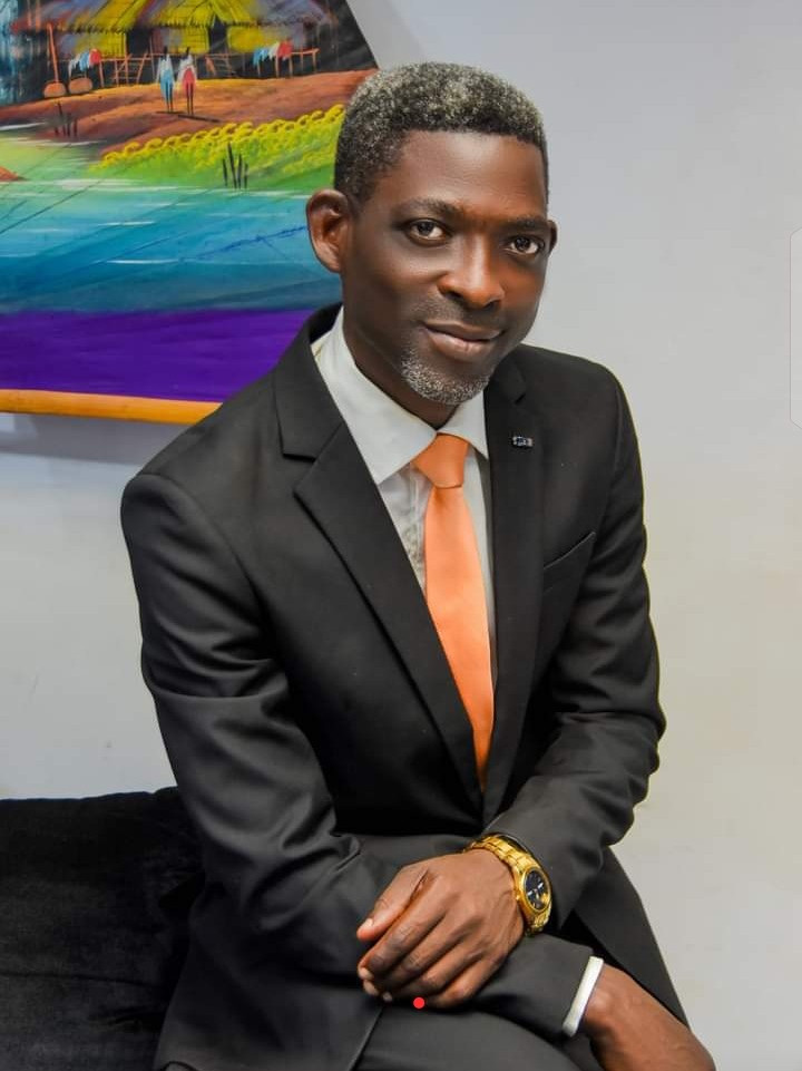 Christopher John Godobe on Selar.co