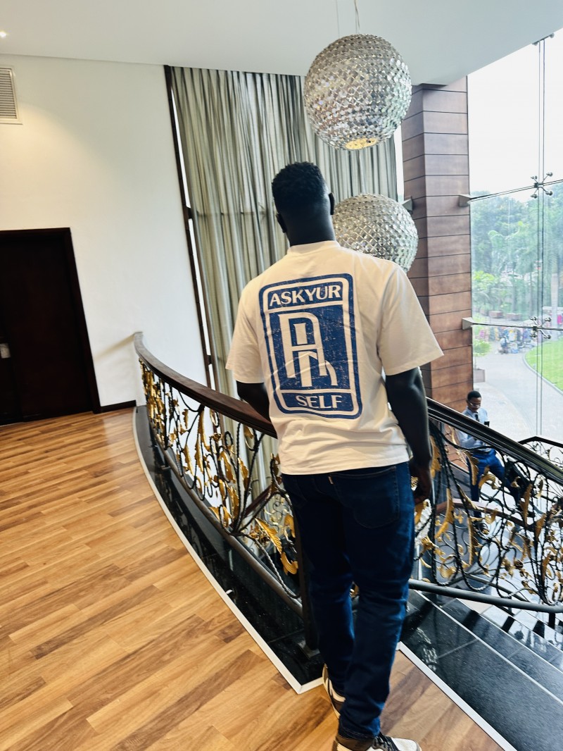 Daniel D. Thompson on Selar