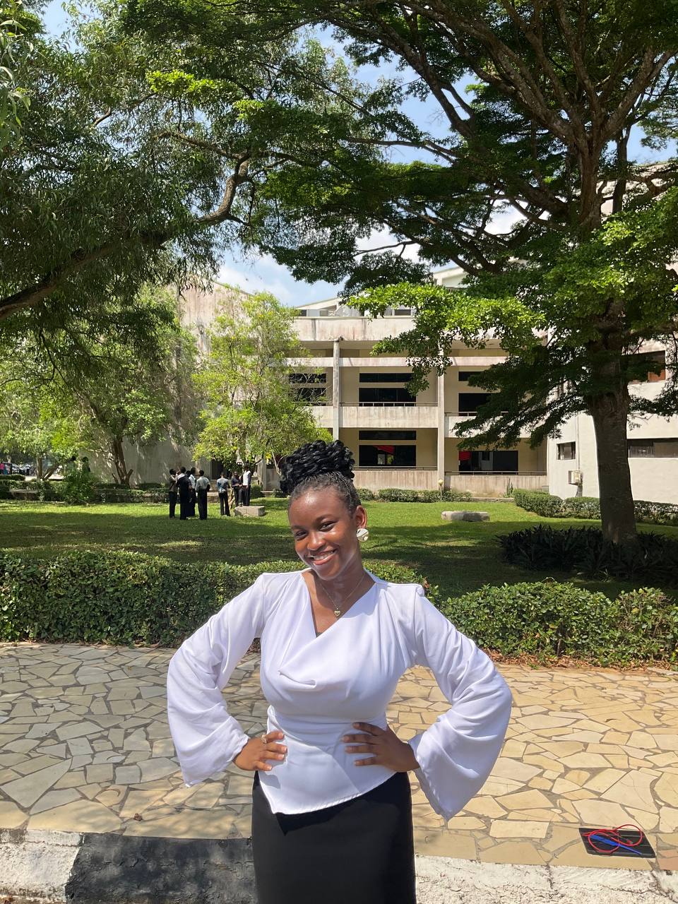 ERINAYO LAGUNJU on Selar