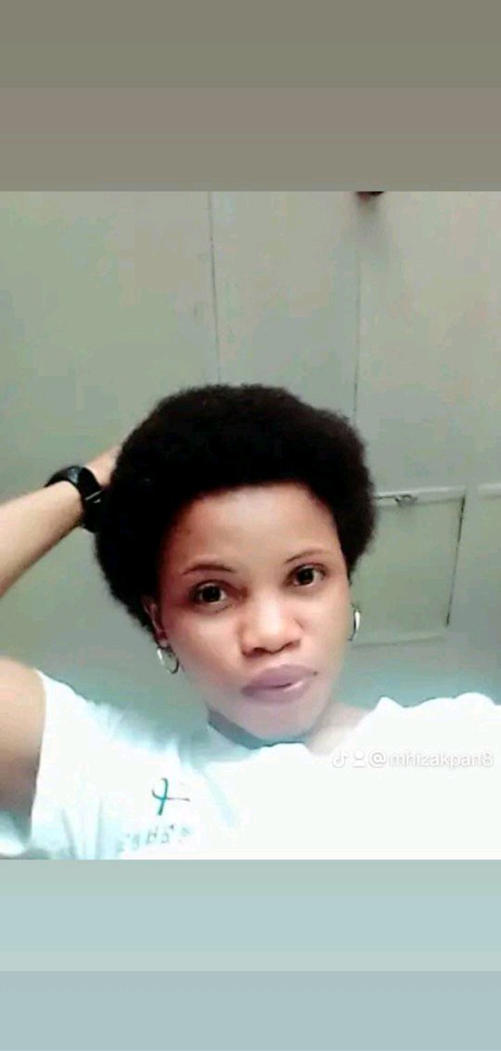 Idorenyin Sampson Akpan on Selar