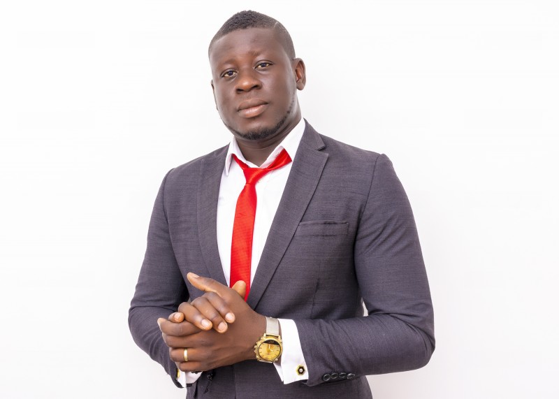 Isaac Ansah on Selar