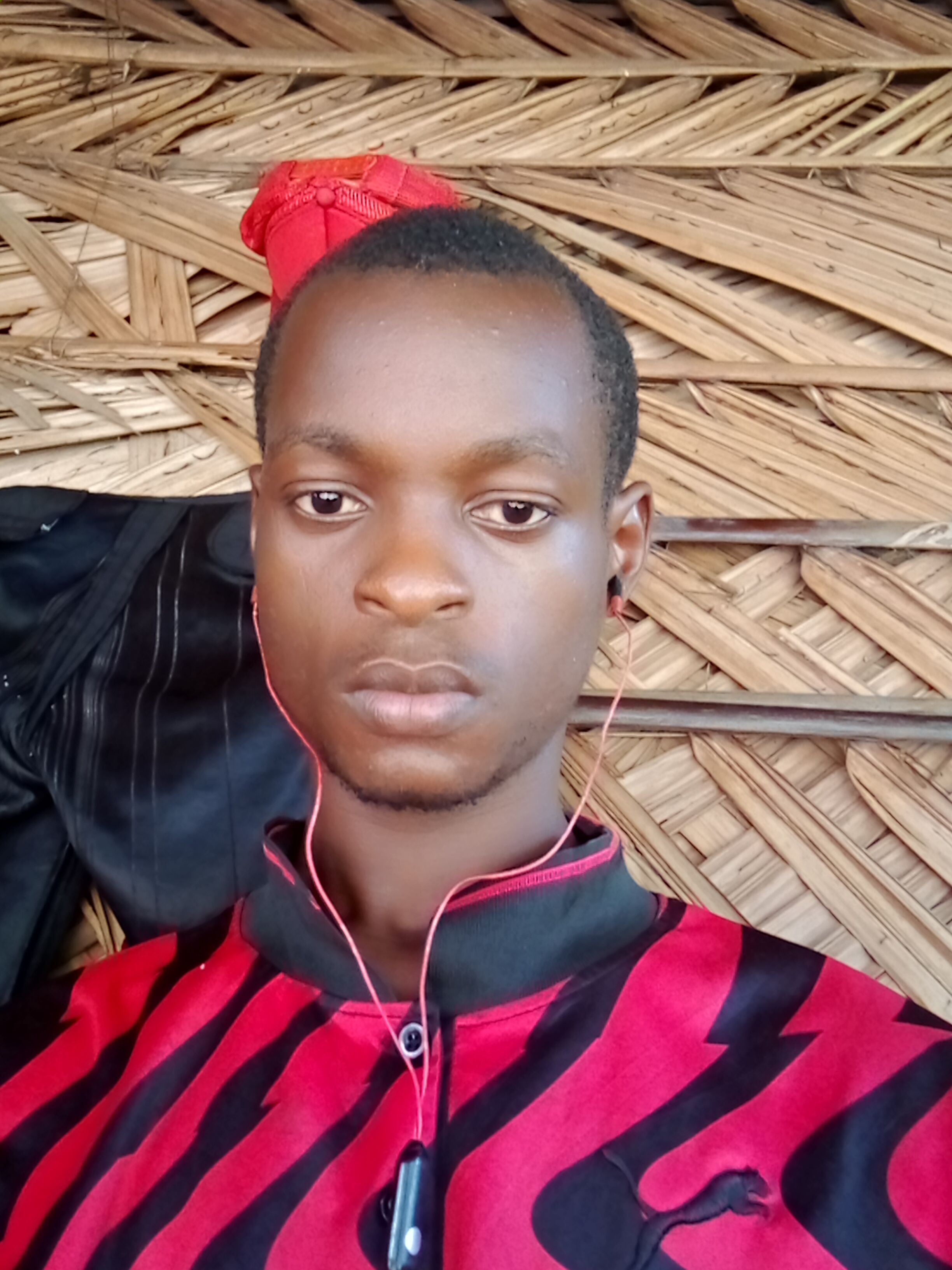 Michael Esin on Selar