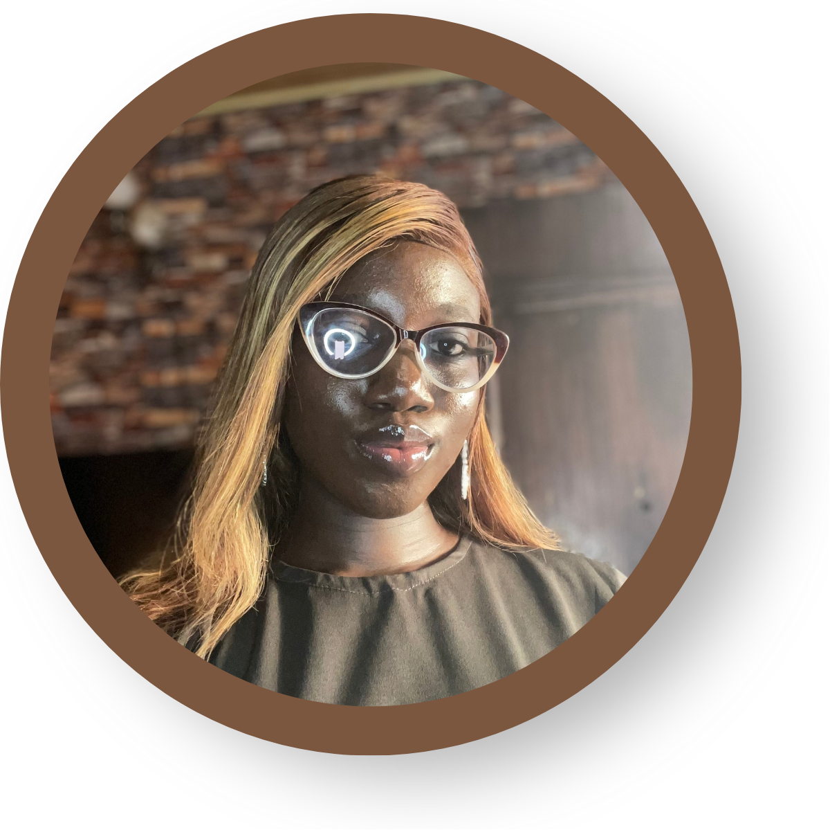 Show Love to Affiliate Queen Lois on Selar - Selar