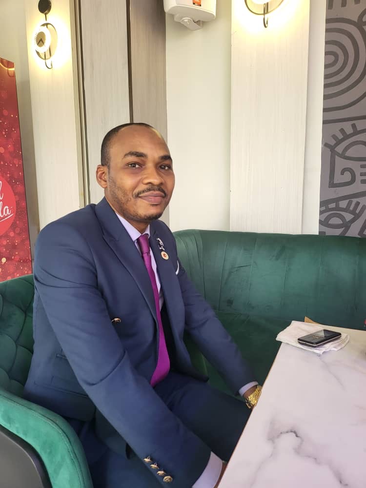 Show Love to Niba Isamu Nyah on Selar - Selar