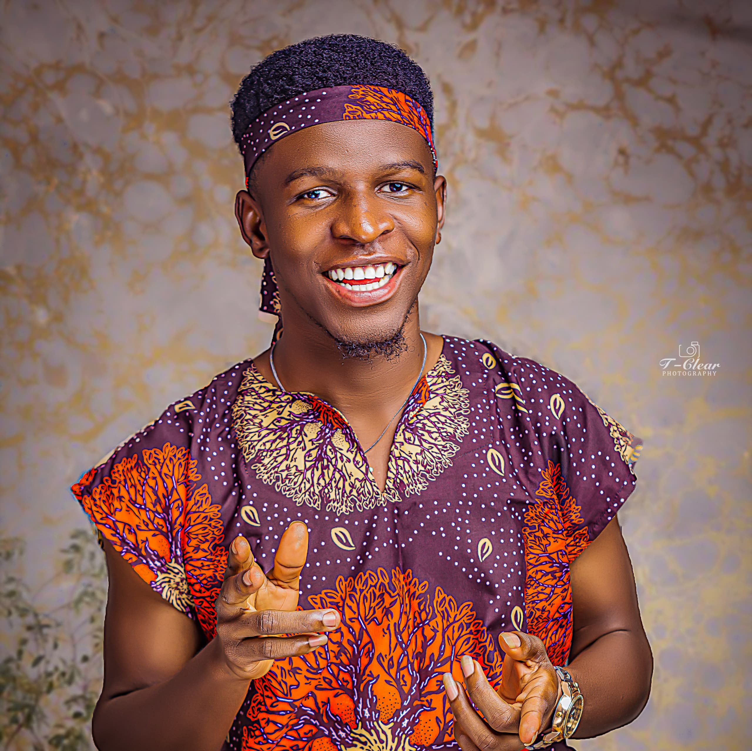 Show Love to PRAISE JOHN KURE on Selar - Selar