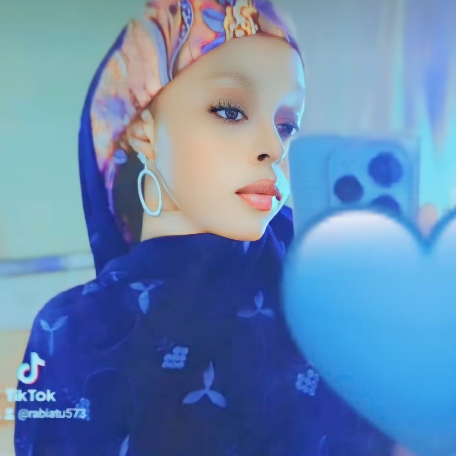 Show Love to Rabiya Sanusi Umar on Selar - Selar