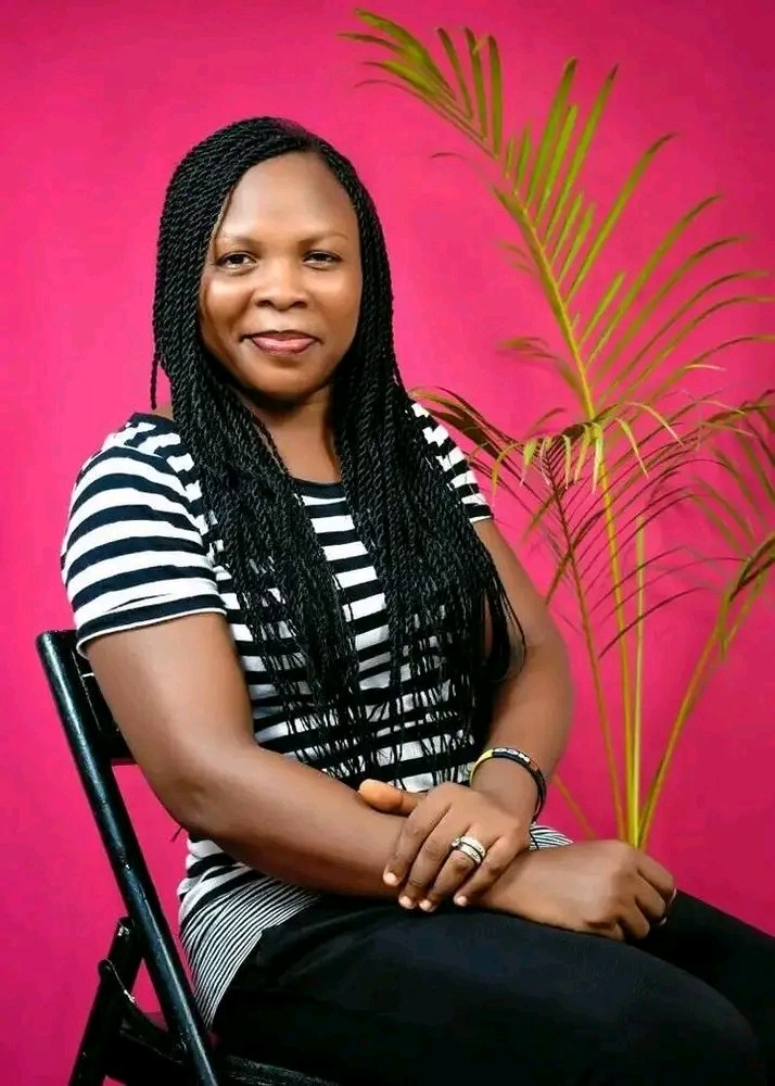 Seun Oladele on Selar