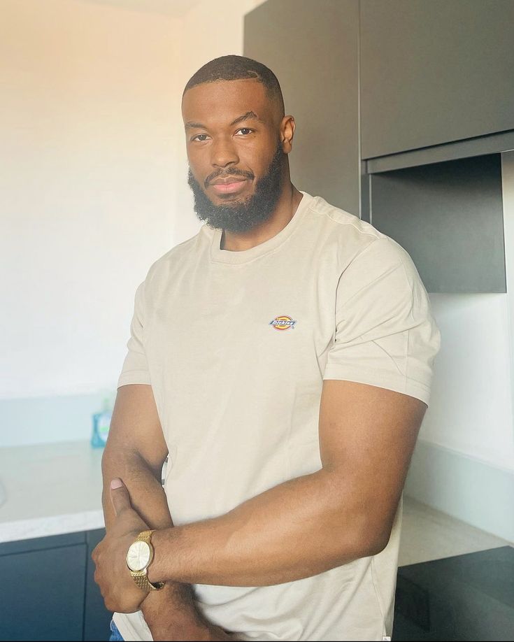 Daniel Pedro on Selar