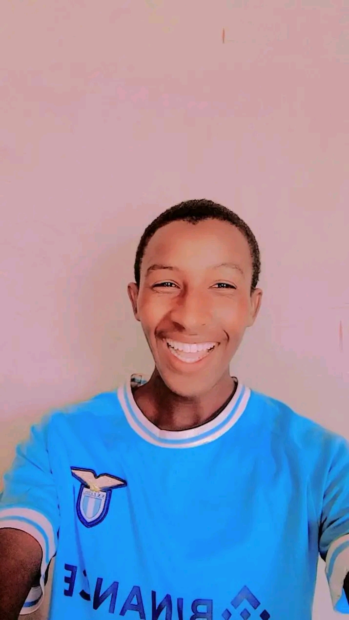 Show Love to Zayyanu gk on Selar - Selar