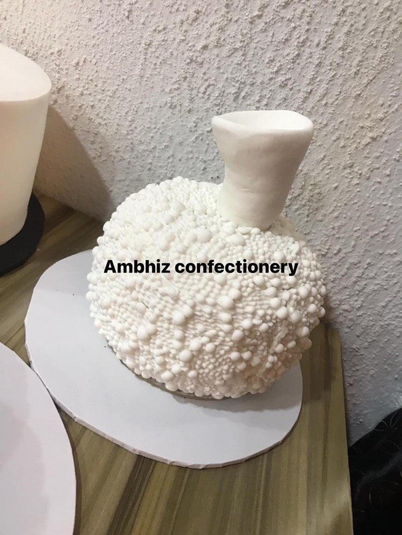 Buy Calabash cake by Adegoke Aminat Adebisi on Selar