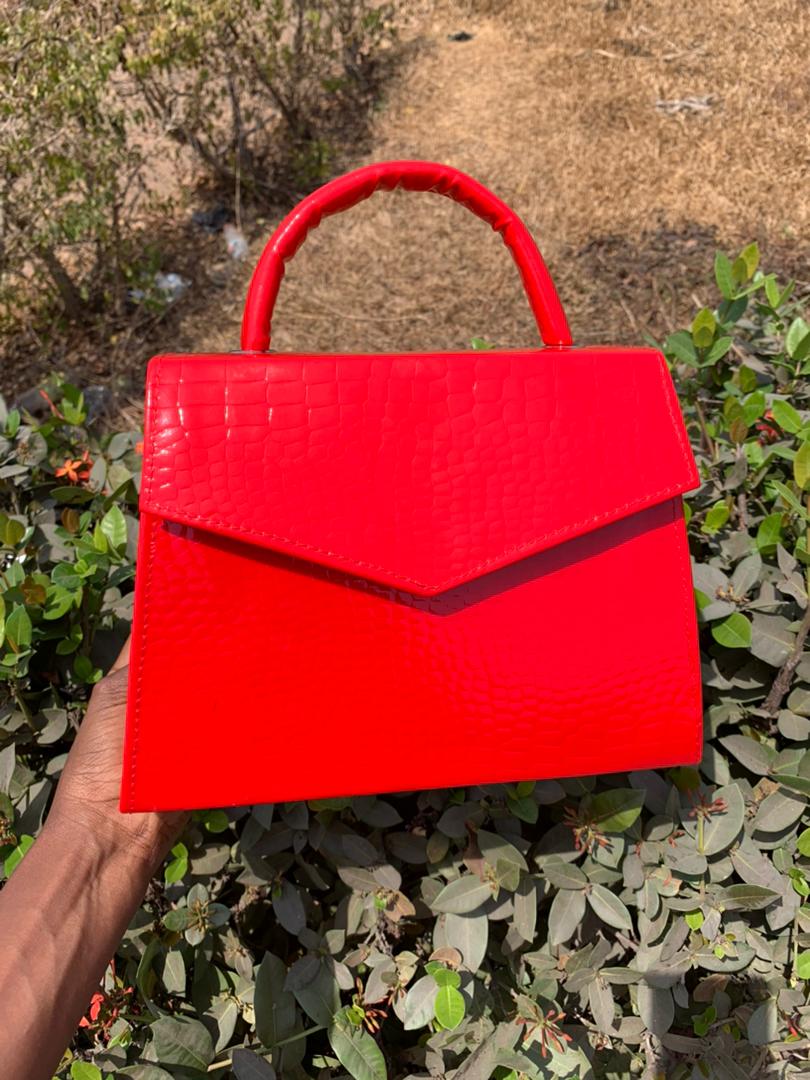 Buy MIDI bag by FUSION GRANDEUR on Selar