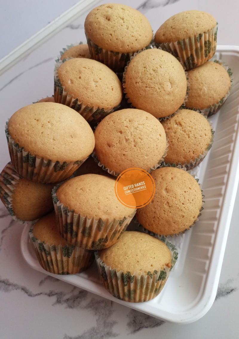 Buy COMMERCIAL CUPCAKES CLASS by VICTORIA AKINTUNDE on Selar