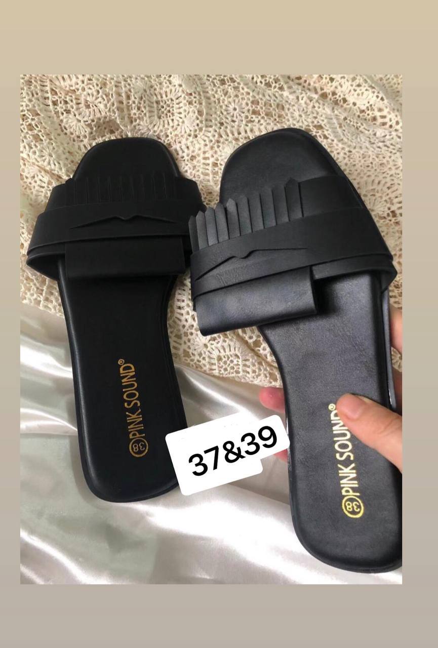 Buy Unbranded Slippers by Gbm_Closet_ on Selar