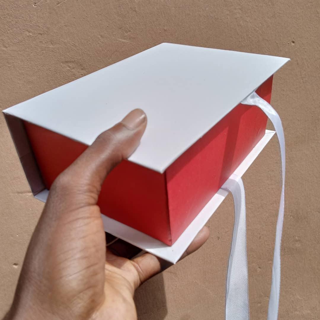 Buy Packaging flip boxes by Glamour Packs and Prints on Selar