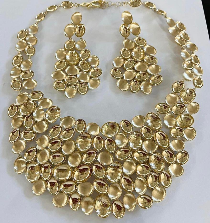 Buy Jewelry set Gold #003 by Jewelrysense.Gold on Selar