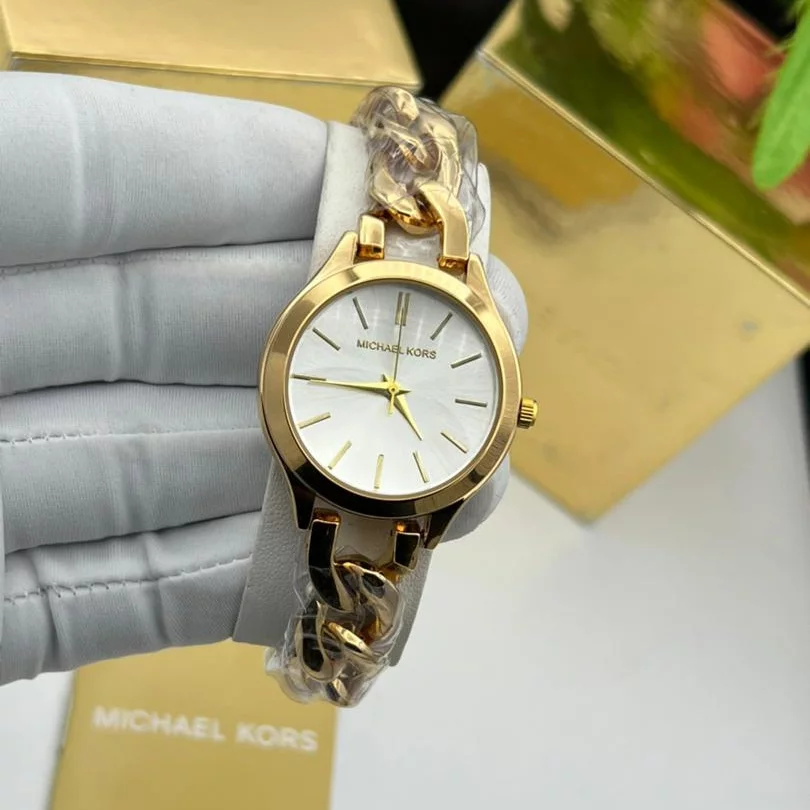 Buy Female chain watch by Chidimma goodness on Selar