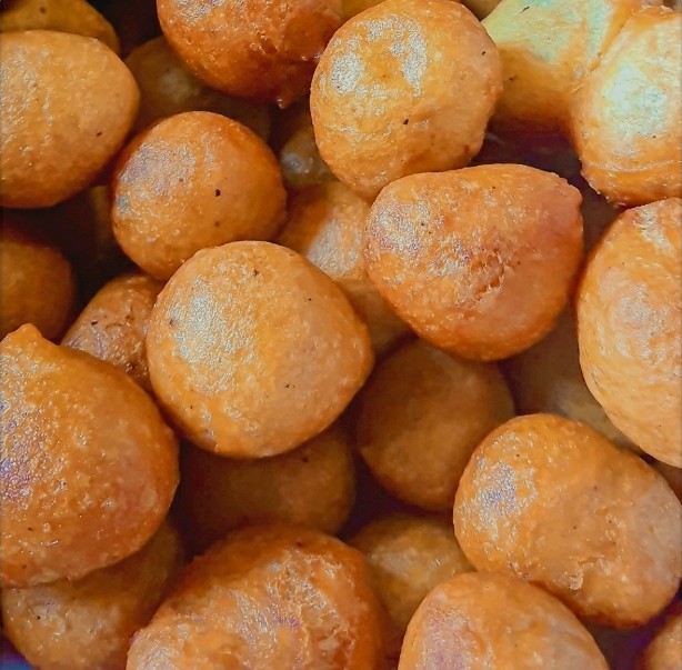Get SUPER EASY RECIPE FOR PUFF PUFF by Sweet and Savoury Pop on Selar