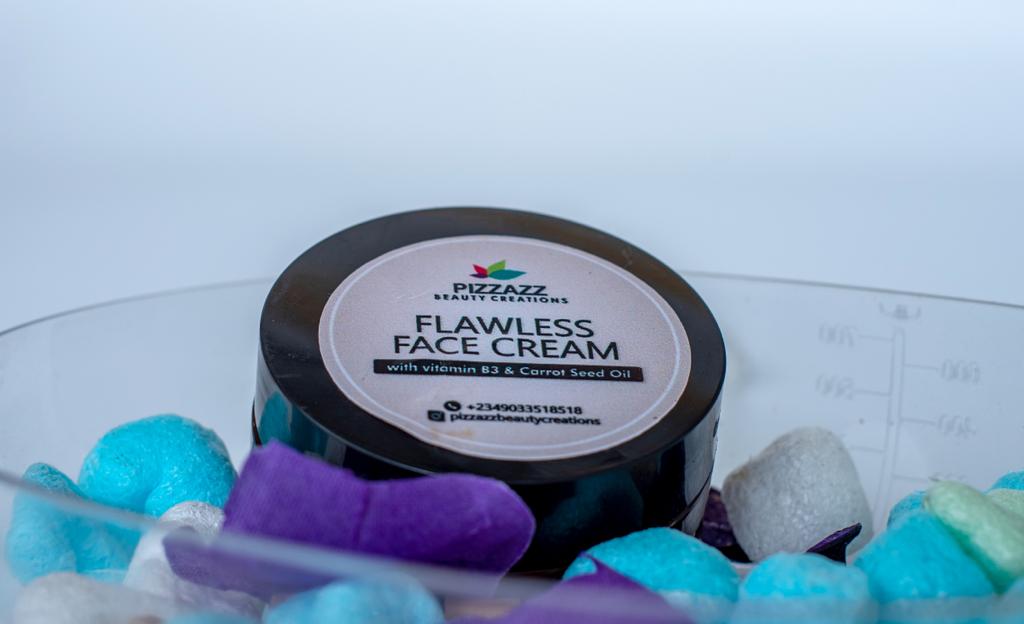 Buy FLAWLESS FACE CREAM by Pizzazz Beauty Creations on Selar