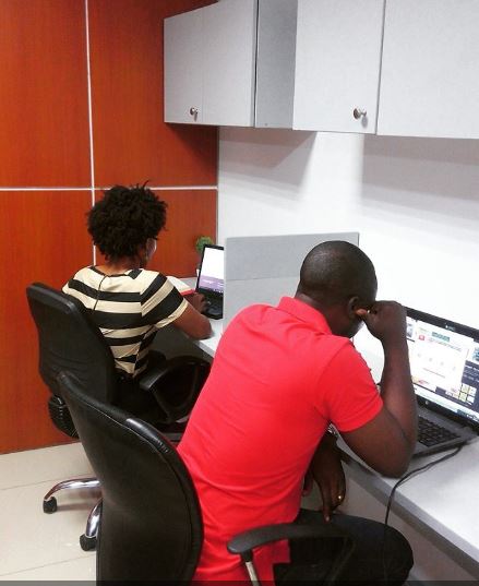 Buy INSTANT DESK (Daily) by Smart OFFICE on Selar