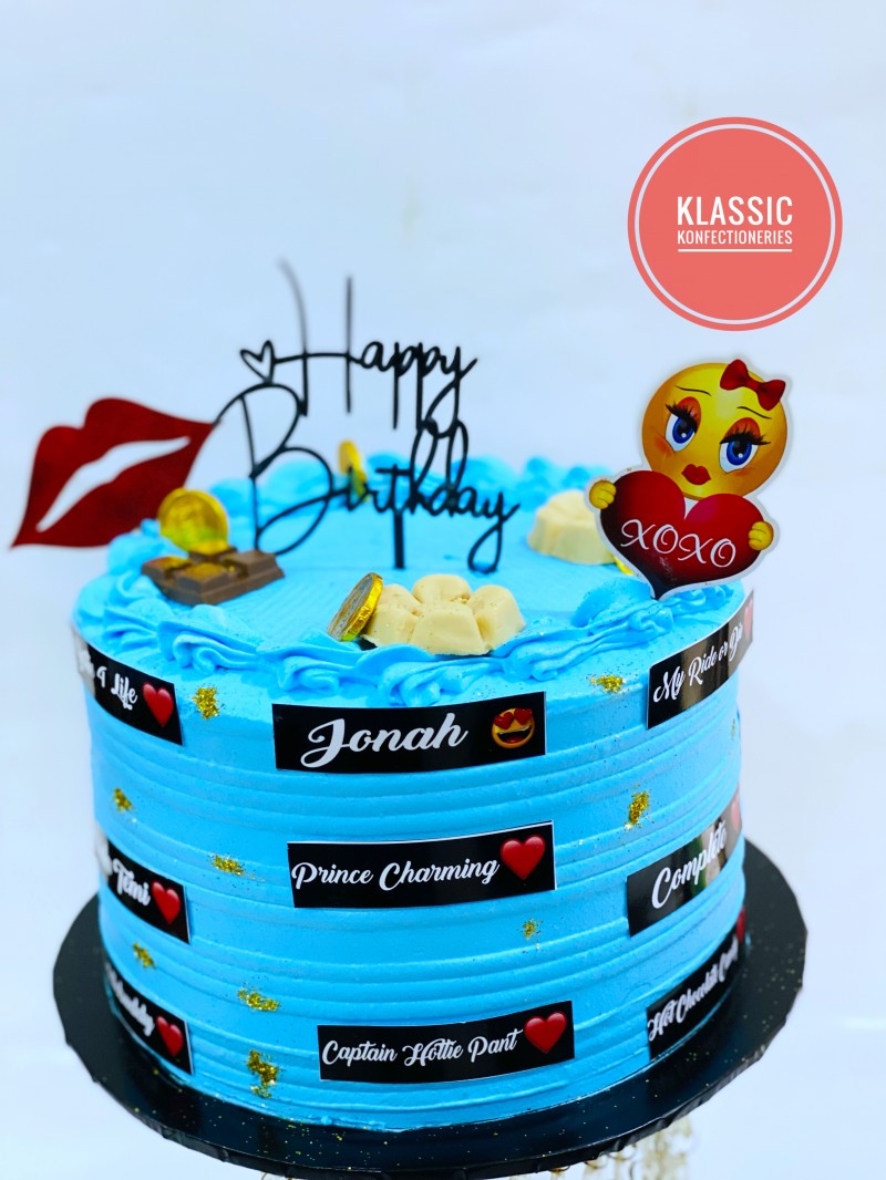 Buy SCRIPT CAKE by klassic konfectioneries on Selar