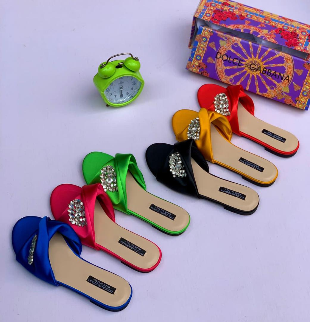 Buy Original Female Slippers by Unique Pearl Stores on Selar