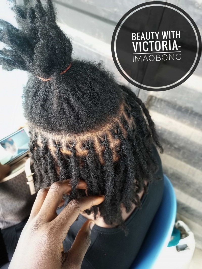 Buy Tutorial for relocking of dreadlocks by Victoria-Imaobong Solomon ...