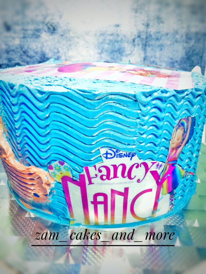 Buy 6 inch 3 layers birthday cake by Zam_cakes_and_more on Selar