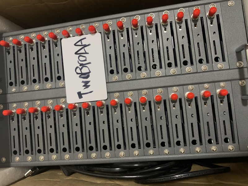 Buy GSM/GPRS 4G Modem Pool 32 Ports USB interface Wavecom Module ...