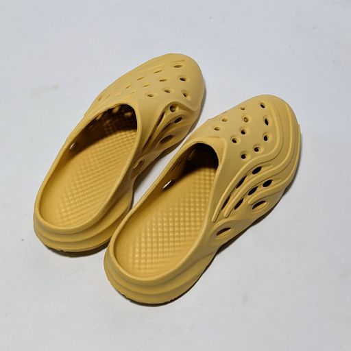 Buy Sleek Croc Slippers '05170 37-38 yelllow by Saviour Yesutor Cudjoe ...