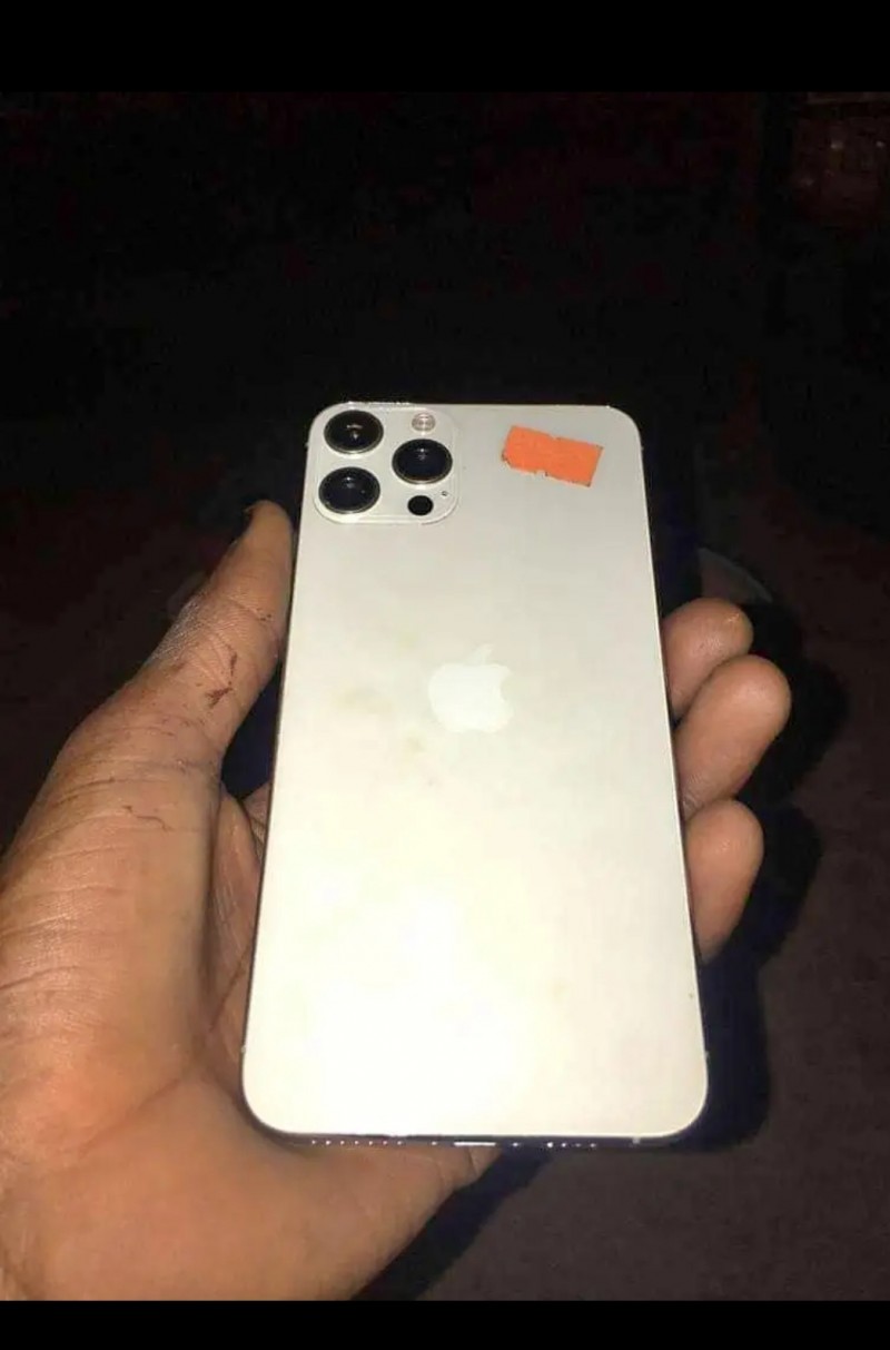 Buy Iphone 14 by Seghosimhe cosmas on Selar