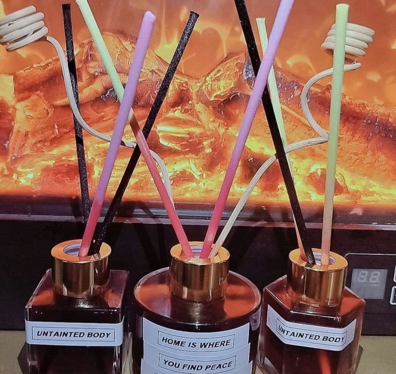 Buy Untainted Home Diffusers by DERA’s LUXE-SCENTS on Selar