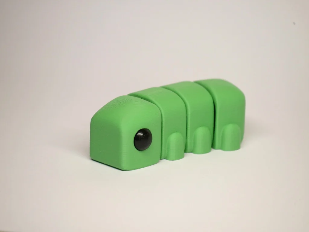Buy WiggleWorm: The Articulated Caterpillar Keychain by JL3D Studio on ...