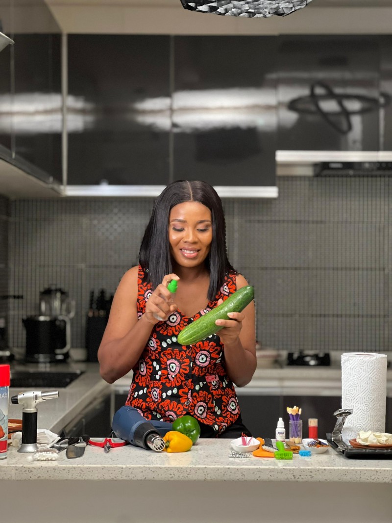 Buy Mastering the Art of Food Styling from A-Z by Deborah Sofowora on Selar