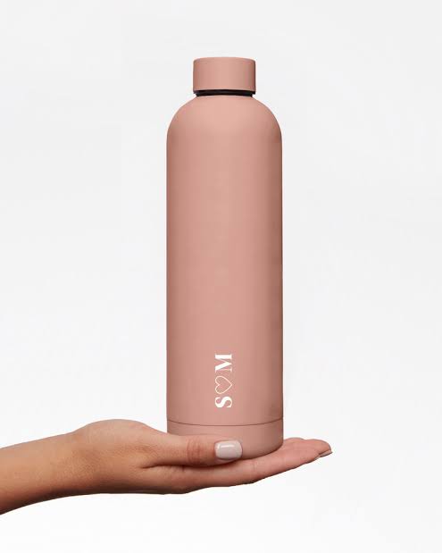 Buy Customized water bottles by Destiny Isidahomen on Selar