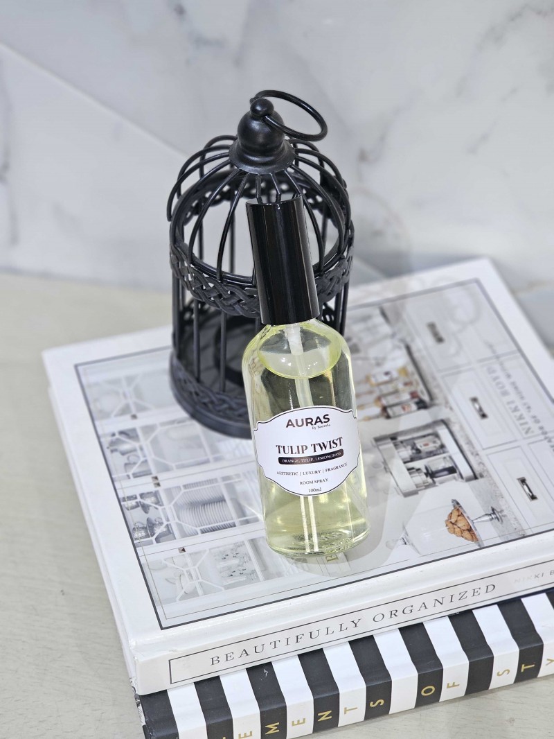 Buy Tulip Twist Spray 50ml by AURAS BY BOOM84 on Selar