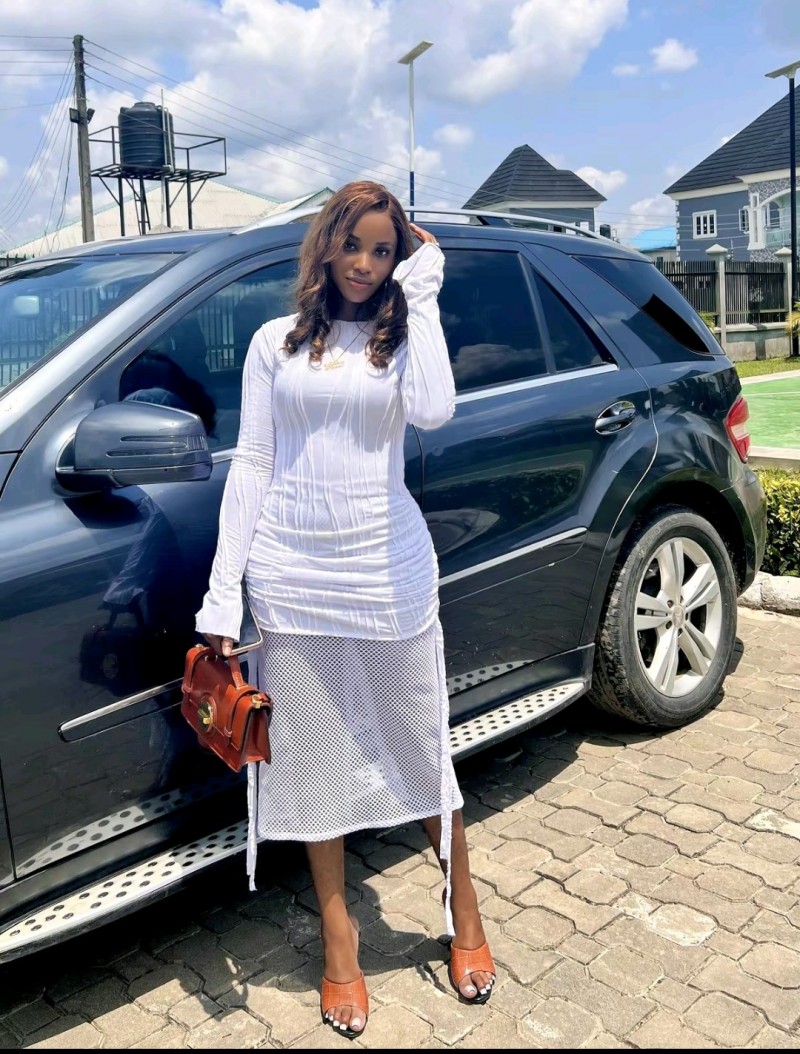 Buy Bling g by Orevaoghene Grace on Selar