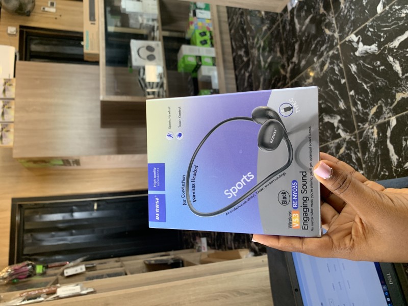 Buy Recrsi Sport headphones by WIZEAZY TECH LTD on Selar