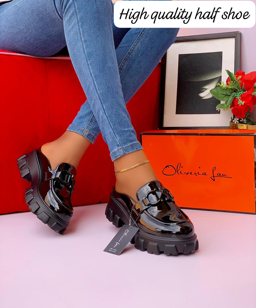 Buy "Luxury high slippers by Omaxybeautystore on Selar