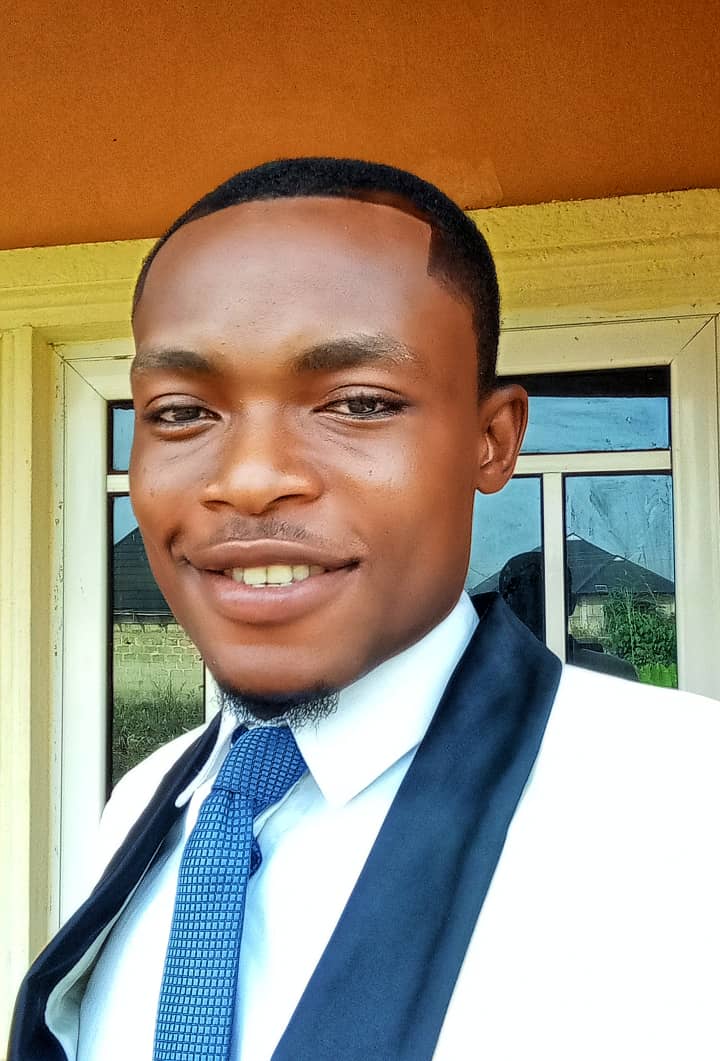 Buy 𝗗𝗠 𝗖𝗹𝗼𝘀𝗶𝗻𝗴 𝗙𝗼𝗿𝗺𝘂𝗹𝗮: 𝗛𝗼𝘄 𝘁𝗼 𝗧𝘂𝗿𝗻 𝗖𝗼𝗹𝗱 𝗣𝗿𝗼𝘀𝗽𝗲𝗰𝘁𝘀 𝗜𝗻𝘁𝗼 𝗛𝗼𝘁 𝗕𝘂𝘆𝗲𝗿𝘀 𝗶𝗻 ...