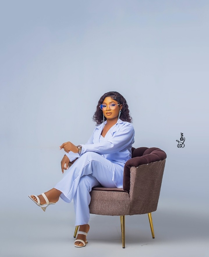 Buy I'll help you review your Instagram by Isiaka Barakat Damilola on Selar