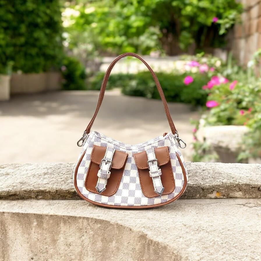 Buy Urban Chic Bag Pattern by The bag goddess on Selar